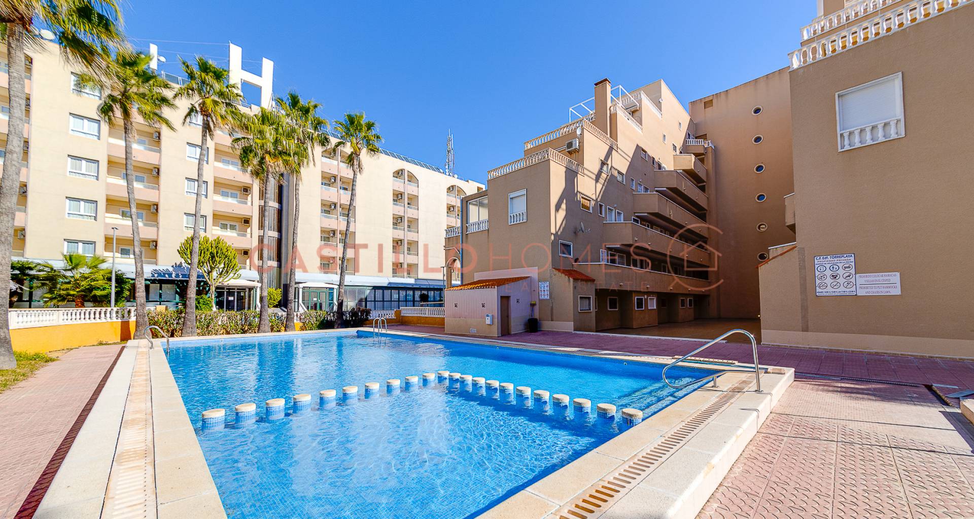 Charmig lägenhet i Punta Prima